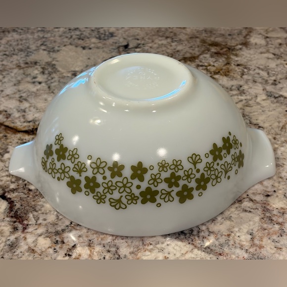 Pyrex | Kitchen | Vintage Pyrex Spring Blossom Crazy Daisy Cinderella ...